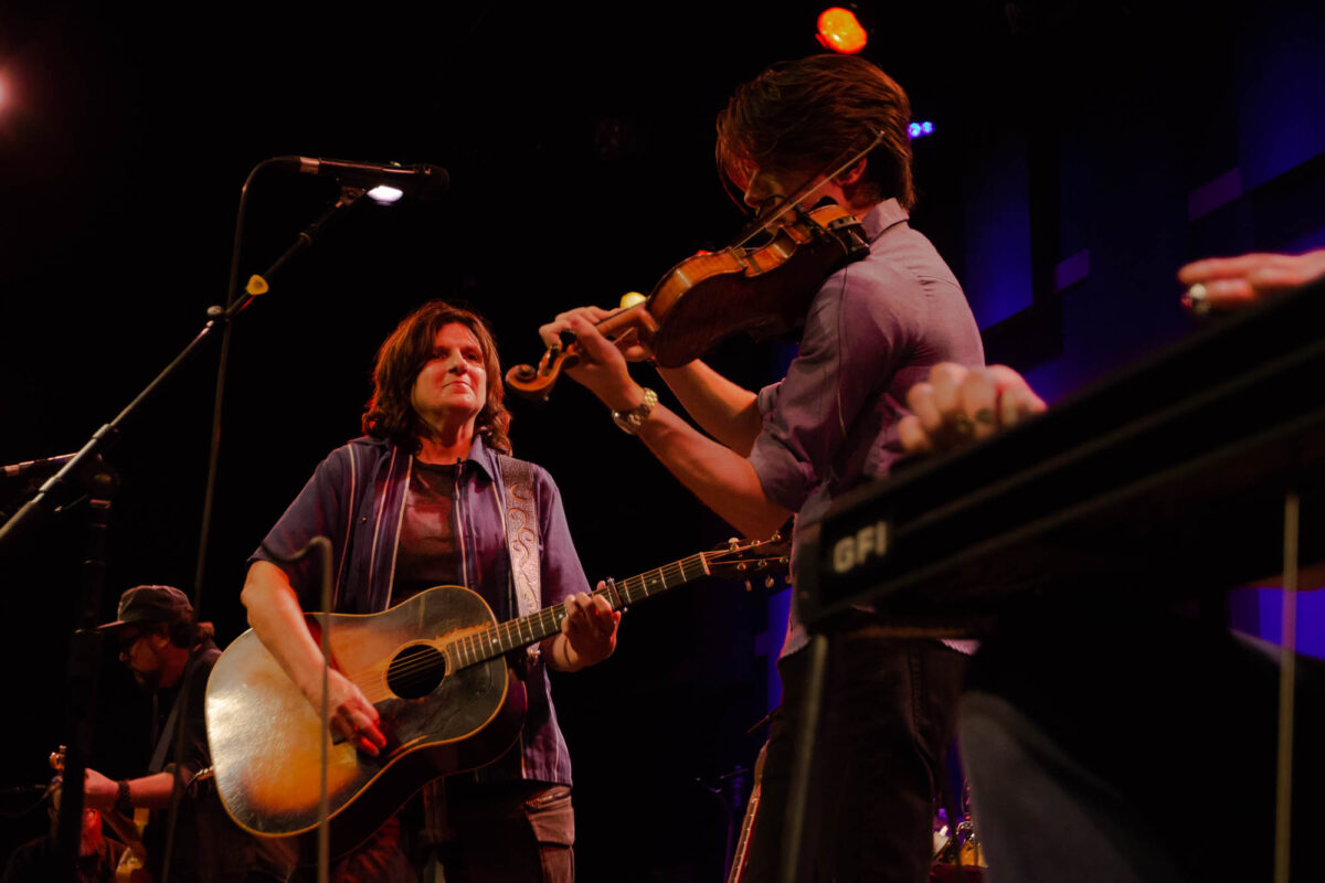 Free at Noon Flashback: Amy Ray and her band offer a delightful start ...