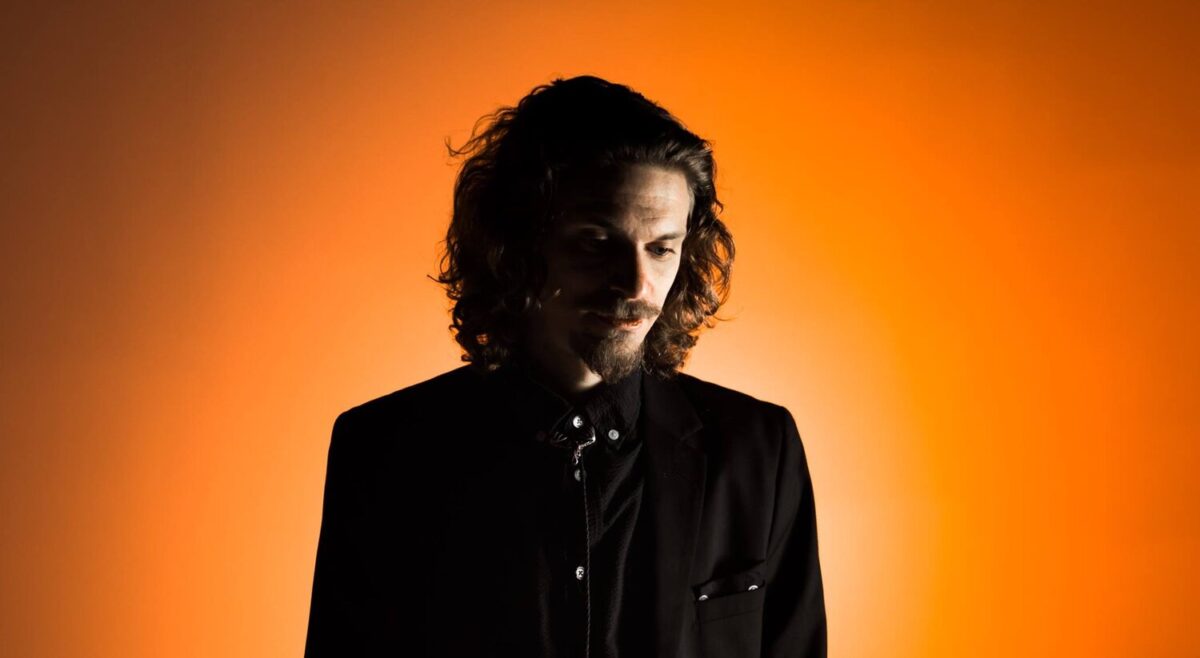 Watch Kirby Sybert perform his new single "Ease Fulfillment" - WXPN ...