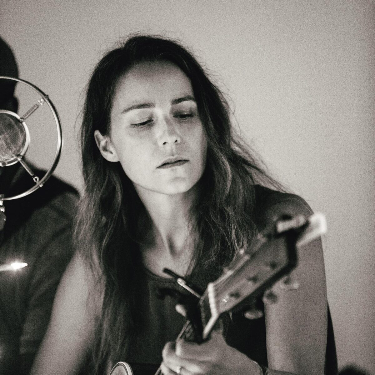 Maggie Pope embodies serenity and stillness on new single "The Bird ...