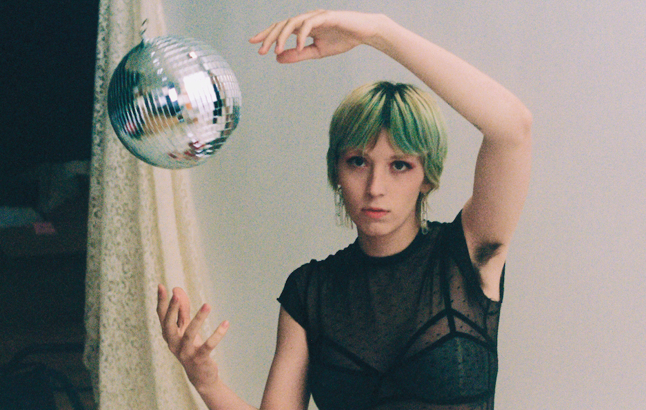 The superconnected isolation of Catherine Moan - WXPN | Vinyl At Heart