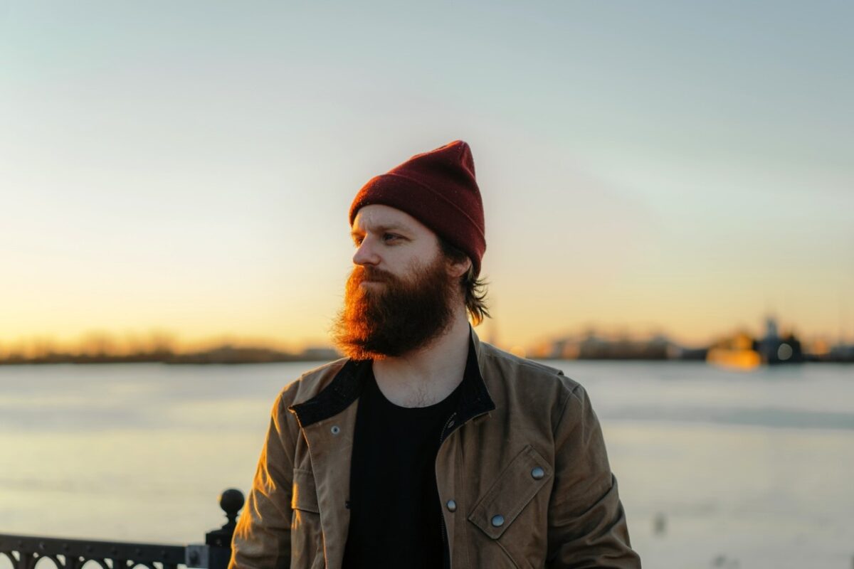 A conversation with Dan Campbell, storyteller, about his new album ...
