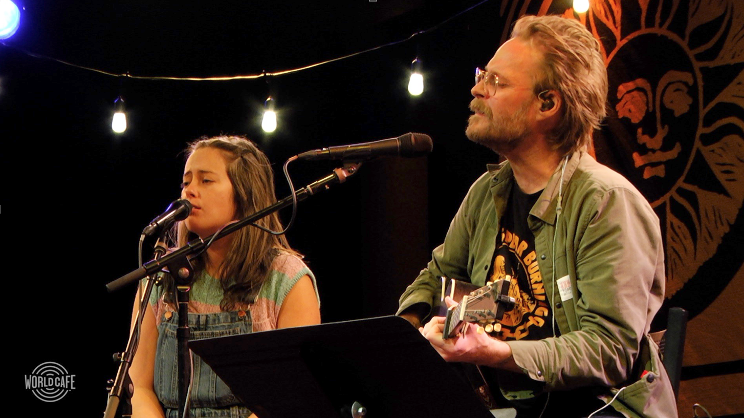 Hiss Golden Messenger - "O Come All Ye Faithful"(World Cafe Session ...