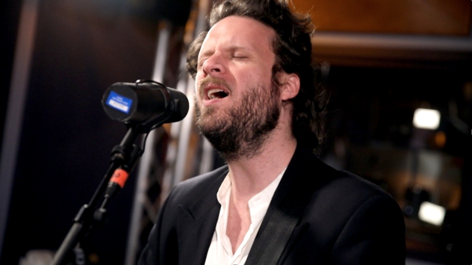 Father John Misty - "Total Entertainment Forever" (World Cafe Session ...