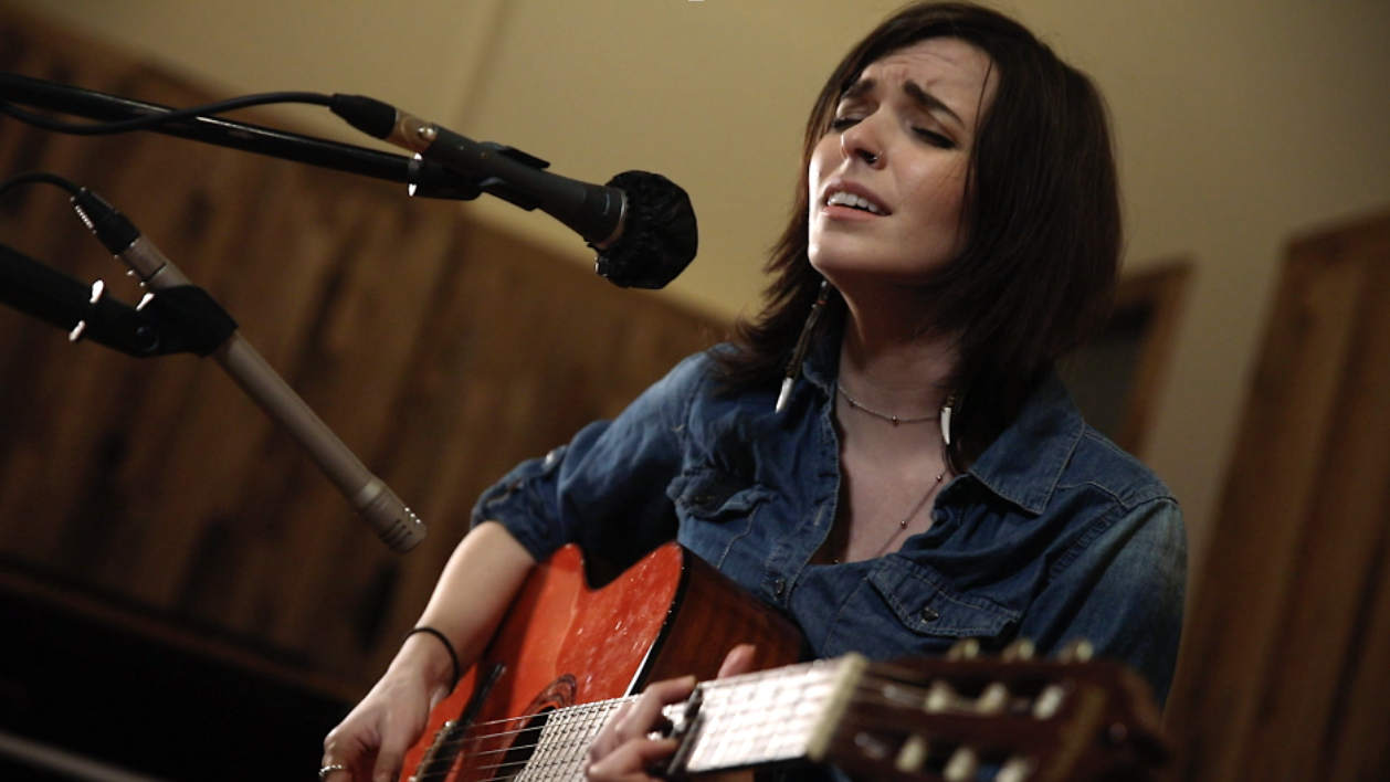 Erin Fox: "Pick Me Up" (Unprecedented Sessions) - WXPN | Vinyl At Heart