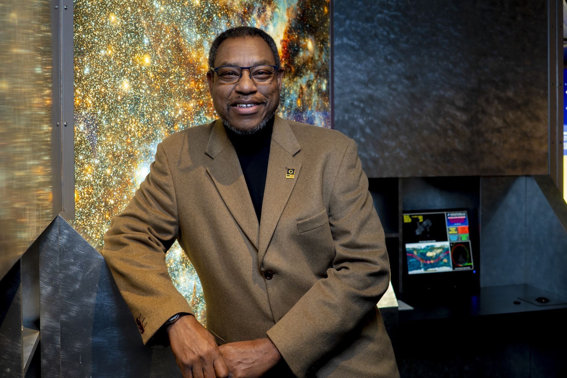 SpaceChat with Derrick Pitts on Kids Corner - WXPN | Vinyl At Heart
