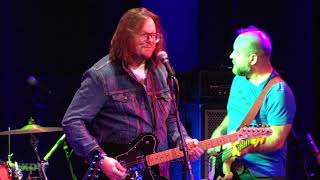 Joey Sweeney & the Neon Grease - "Misunderstood" (Free At Noon Concert ...