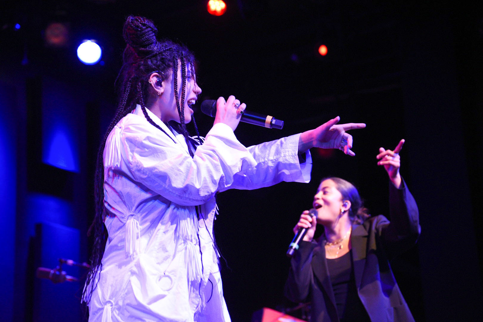 Ibeyi has #NONCOMM under their 'Spell 31' - WXPN | Vinyl At Heart