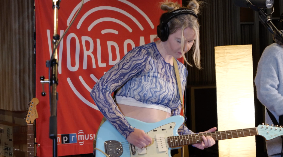 Laura Lee & the Jettes: "Wasteland" (Recorded Live for World Cafe ...