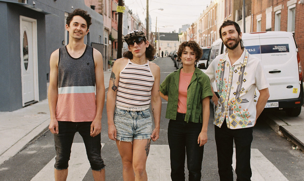Pillow Princess debuts with dreamy tones and rock energy on double A ...
