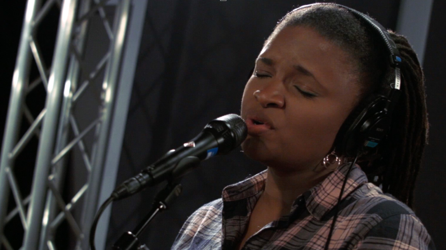 Lizz Wright: "Grace" (World Cafe Version) - WXPN | Vinyl At Heart