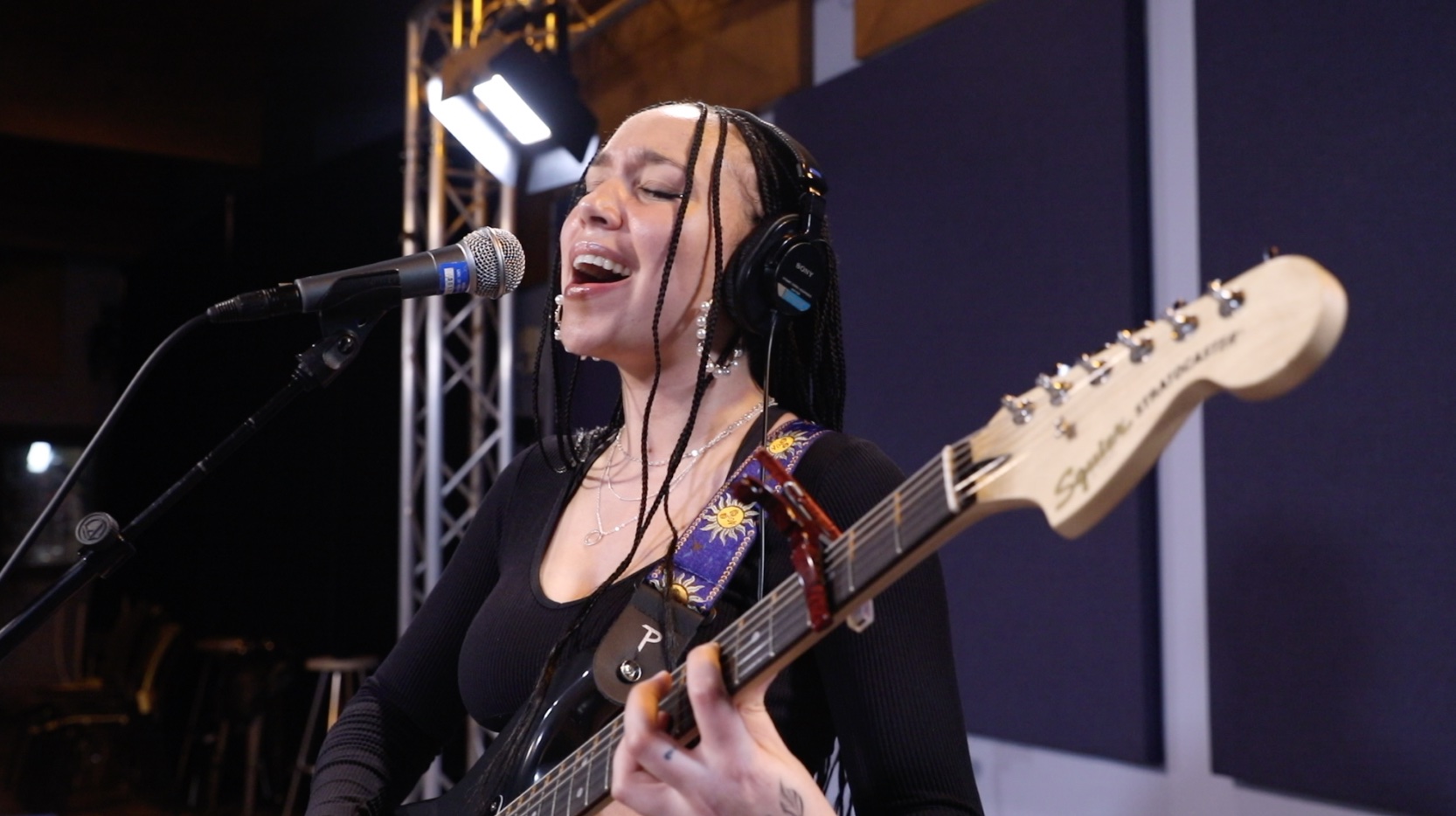 The Key Studio Sessions: Julia Pratt - WXPN | Vinyl At Heart
