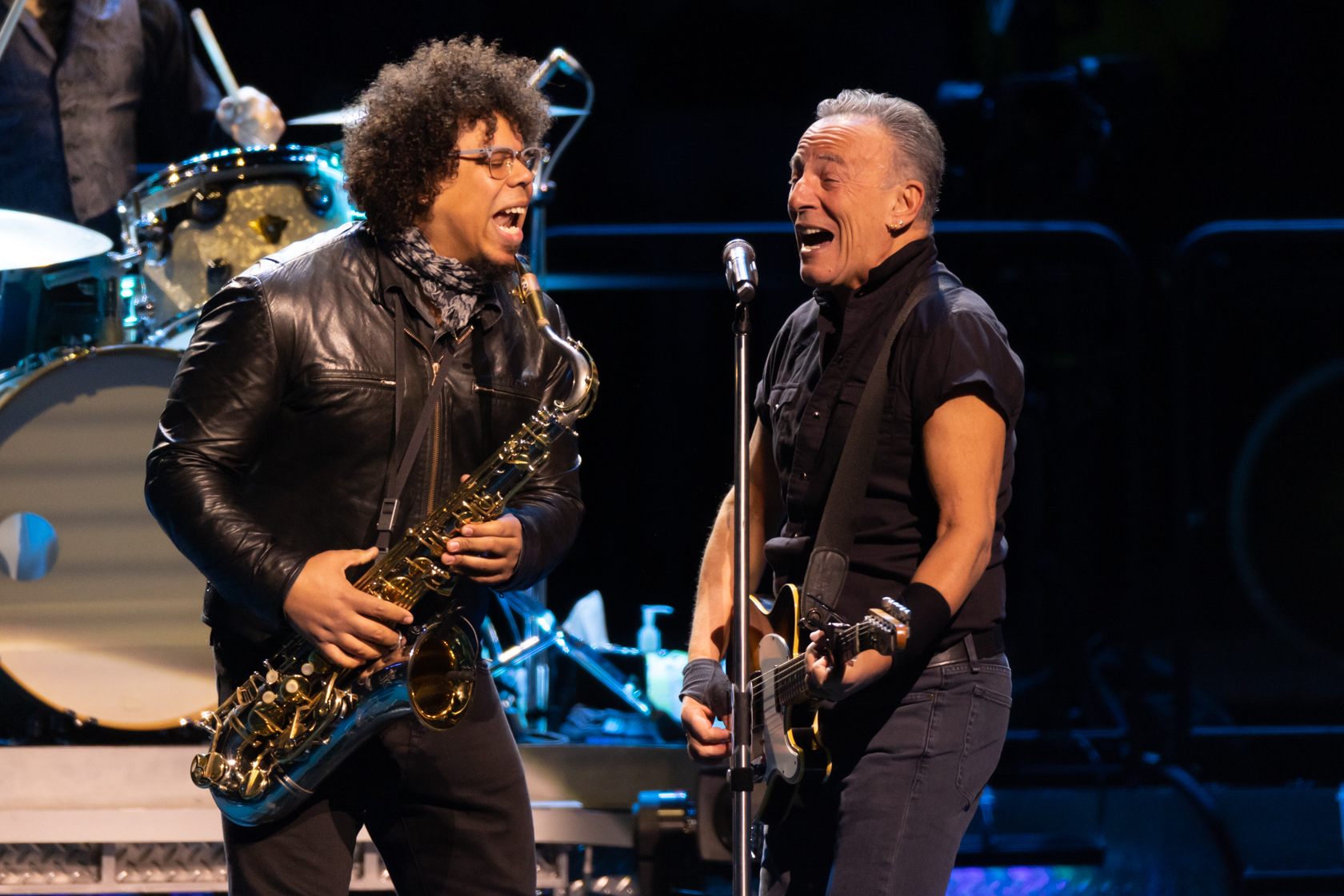 Bruce Springsteen and the E Street Band bring classics, covers, and ...
