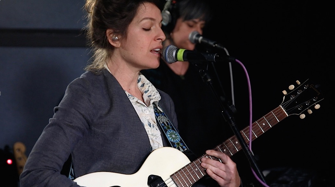 Jesca Hoop: "Pegasi" (World Cafe Version) - WXPN | Vinyl At Heart