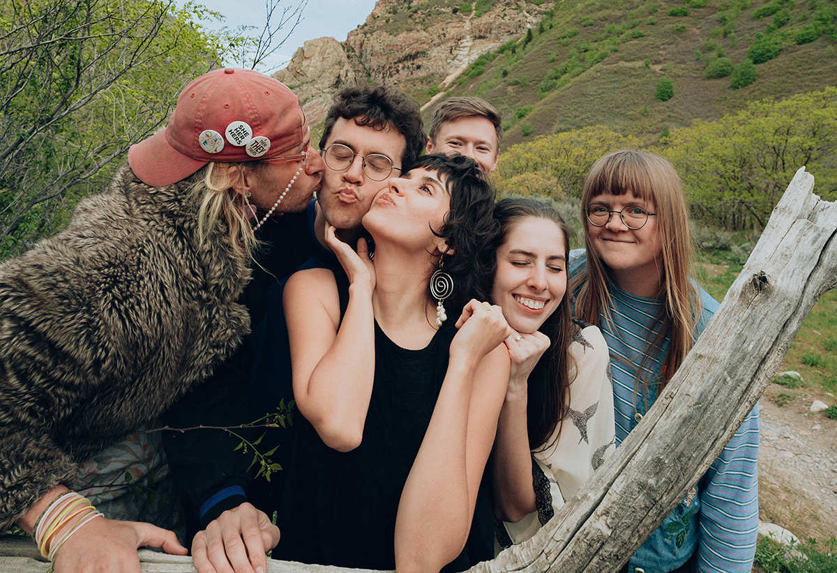 Tune into a mini-concert with Little Moon - WXPN | Vinyl At Heart