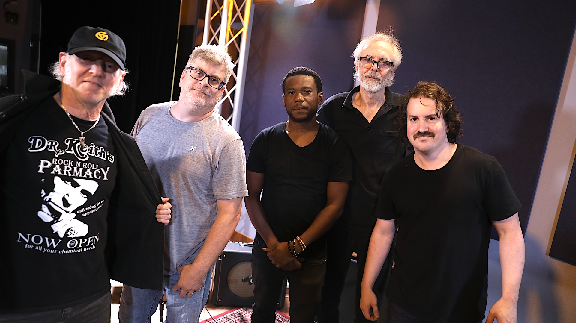 The Key Studio Sessions: Greg Sover - WXPN | Vinyl At Heart