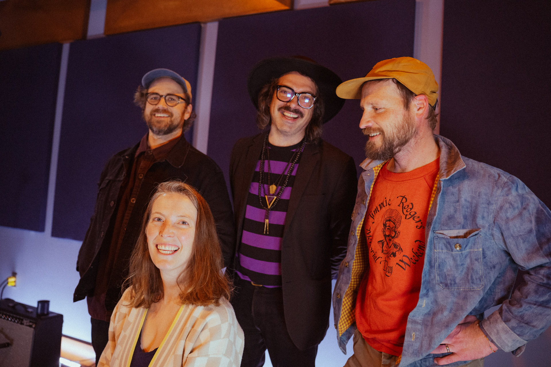 The Key Studio Sessions: Eliza Hardy Jones - WXPN | Vinyl At Heart