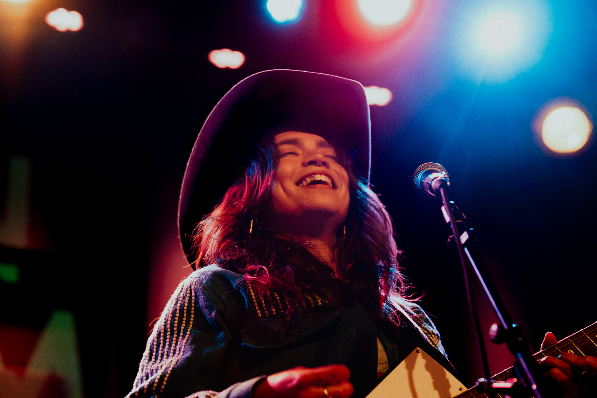 Reyna Tropical on World Cafe (Full Performance) - WXPN | Vinyl At Heart