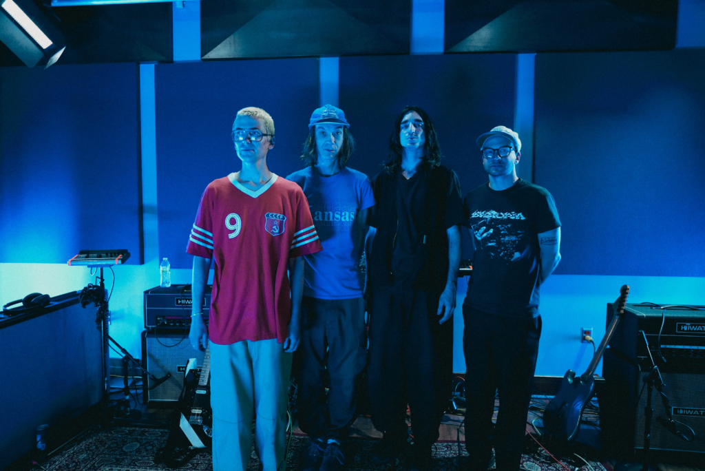 Indie Rock Hit Parade Live Session: DIIV - WXPN | Vinyl At Heart
