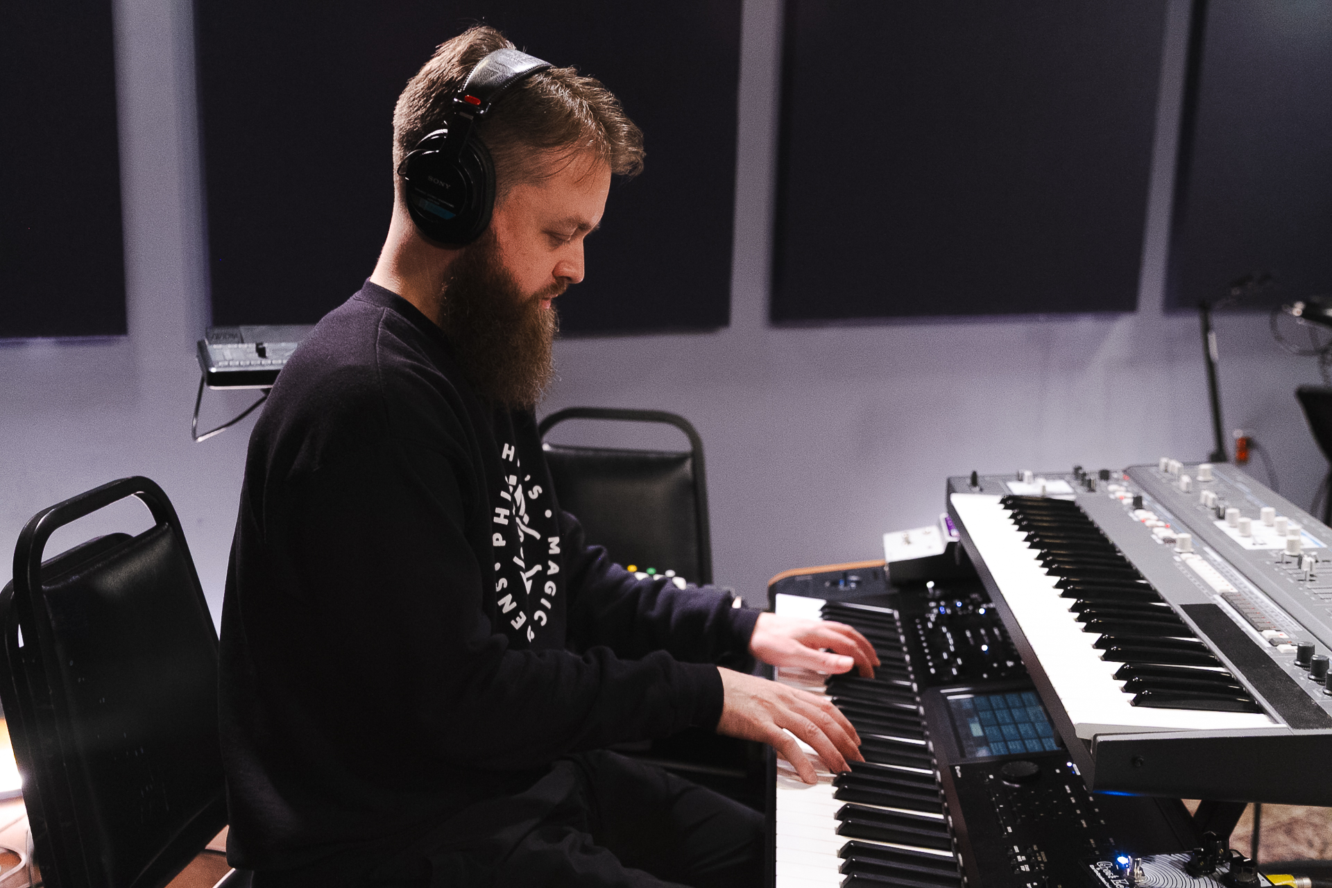 The Key Studio Sessions: Corey Bernhard - WXPN | Vinyl At Heart