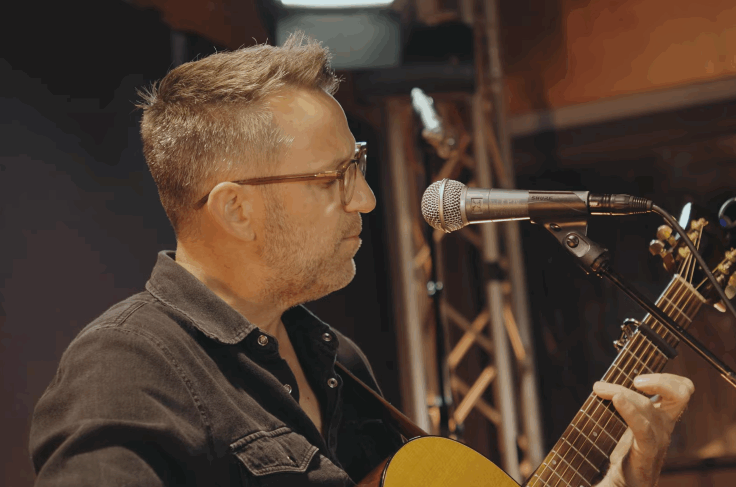 Denison Witmer performs at WXPN, discusses Sufjan Stevens-produced ...